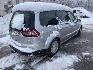 Grey Ford Galaxy 2007 in Plunge, with an engine capacity of 1.75 L and mileage of 300 thousand km for 1999 €, photo 8 on AUTOMOTO.COM.LV