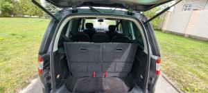 Pelēks Ford Galaxy 2007 Kėdainiai, ar dzinēja tilpumu 2.00 L un nobraukumu 317 tūkst. km par 3199 €, foto 24 vietnē AUTOMOTO.COM.LV