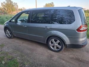 Grey Ford Galaxy 2007 in Birstonas, with an engine capacity of 2.00 L and mileage of 260 thousand km for 2850 €, photo 7 on AUTOMOTO.COM.LV