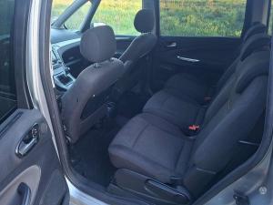 Grey Ford Galaxy 2007 in Birstonas, with an engine capacity of 2.00 L and mileage of 260 thousand km for 2850 €, photo 9 on AUTOMOTO.COM.LV