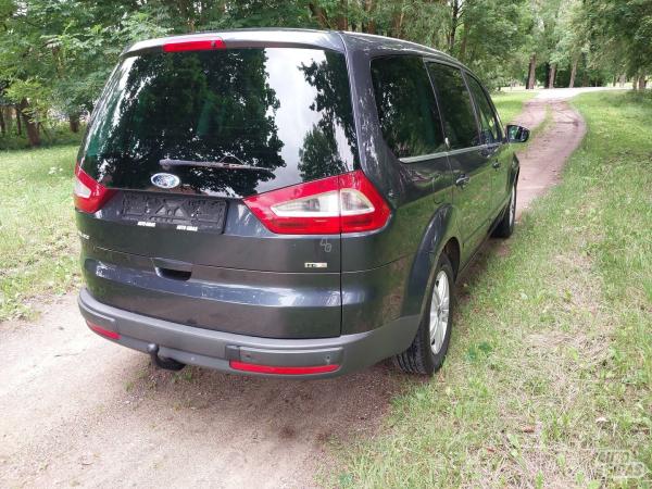 Pelēks Ford Galaxy 2007 Marijampole, ar dzinēja tilpumu 2.00 L un nobraukumu 245 tūkst. km par 3400 €, foto 5 vietnē AUTOMOTO.COM.LV