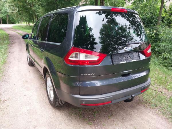 Pelēks Ford Galaxy 2007 Marijampole, ar dzinēja tilpumu 2.00 L un nobraukumu 245 tūkst. km par 3400 €, foto 6 vietnē AUTOMOTO.COM.LV