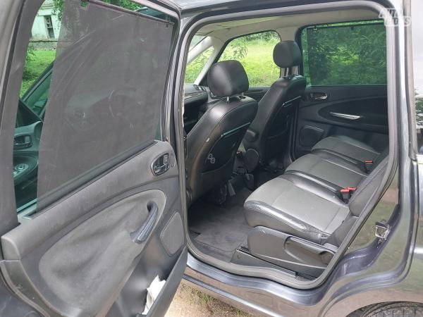 Pelēks Ford Galaxy 2007 Marijampole, ar dzinēja tilpumu 2.00 L un nobraukumu 245 tūkst. km par 3400 €, foto 9 vietnē AUTOMOTO.COM.LV