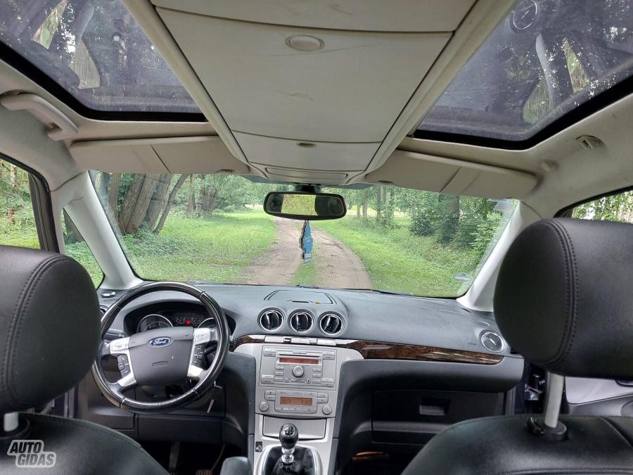 Grey Ford Galaxy 2007 in Marijampole, with an engine capacity of 2.00 L and mileage of 245 thousand km for 3400 €, photo 16 on AUTOMOTO.COM.LV