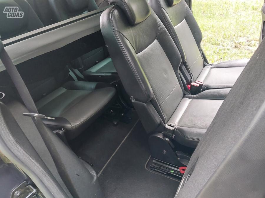 Grey Ford Galaxy 2007 in Marijampole, with an engine capacity of 2.00 L and mileage of 245 thousand km for 3400 €, photo 20 on AUTOMOTO.COM.LV