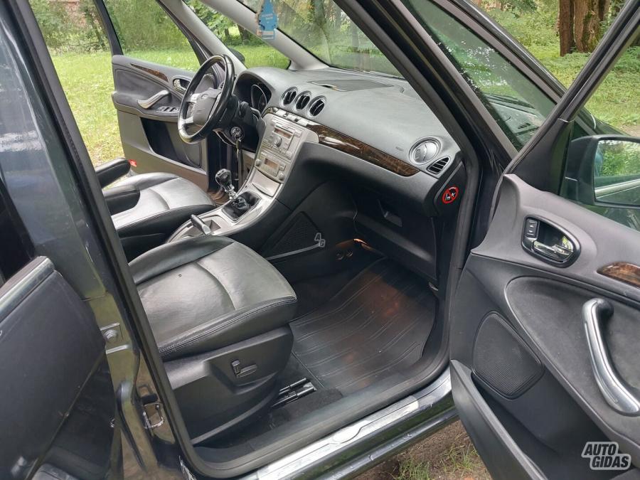 Grey Ford Galaxy 2007 in Marijampole, with an engine capacity of 2.00 L and mileage of 245 thousand km for 3400 €, photo 35 on AUTOMOTO.COM.LV