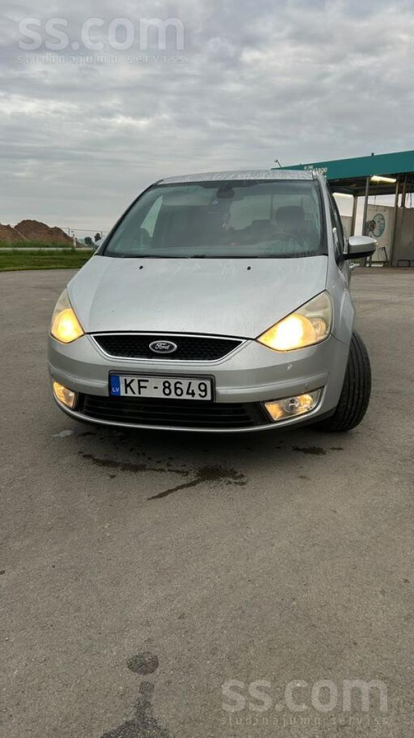 Pelēks Ford Galaxy 2007 Bauska, ar dzinēja tilpumu 2.00 L un nobraukumu 383 tūkst. km par 1400 €, foto 2 vietnē AUTOMOTO.COM.LV