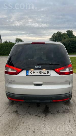 Pelēks Ford Galaxy 2007 Bauska, ar dzinēja tilpumu 2.00 L un nobraukumu 383 tūkst. km par 1400 €, foto 6 vietnē AUTOMOTO.COM.LV