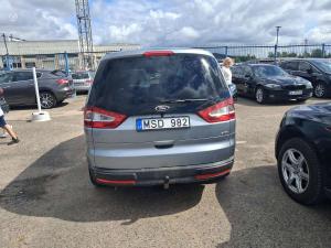 Grey Ford Galaxy 2007 in Panevezys, with an engine capacity of 2.00 L and mileage of 270 thousand km for 3100 €, photo 4 on AUTOMOTO.COM.LV