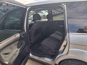 Grey Ford Galaxy 2007 in Panevezys, with an engine capacity of 2.00 L and mileage of 270 thousand km for 3100 €, photo 6 on AUTOMOTO.COM.LV