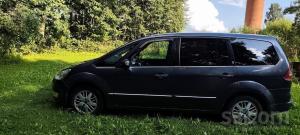 Grey Ford Galaxy 2007 in Ogre, with an engine capacity of 1.80 L and mileage of 311 thousand km for 2750 €, photo 5 on AUTOMOTO.COM.LV