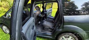 Grey Ford Galaxy 2007 in Ogre, with an engine capacity of 1.80 L and mileage of 311 thousand km for 2750 €, photo 11 on AUTOMOTO.COM.LV