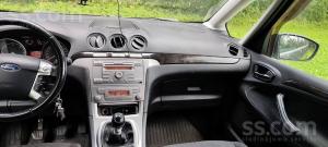 Grey Ford Galaxy 2007 in Ogre, with an engine capacity of 1.80 L and mileage of 311 thousand km for 2750 €, photo 23 on AUTOMOTO.COM.LV