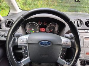 Grey Ford Galaxy 2007 in Ogre, with an engine capacity of 1.80 L and mileage of 311 thousand km for 2750 €, photo 26 on AUTOMOTO.COM.LV