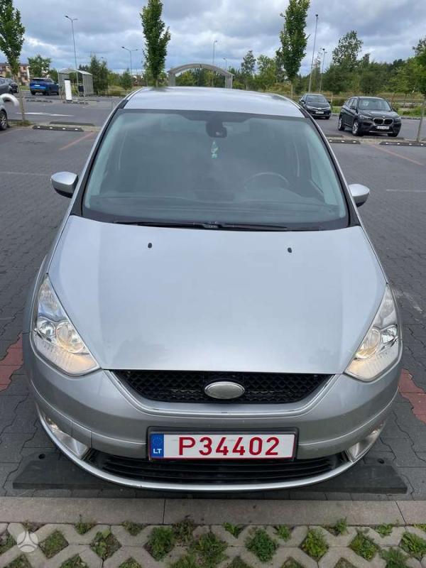 Pelēks Ford Galaxy 2007 Viļņa, ar dzinēja tilpumu 2.00 L un nobraukumu 297 tūkst. km par 3250 €, foto 1 vietnē AUTOMOTO.COM.LV