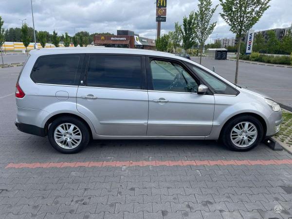 Pelēks Ford Galaxy 2007 Viļņa, ar dzinēja tilpumu 2.00 L un nobraukumu 297 tūkst. km par 3250 €, foto 7 vietnē AUTOMOTO.COM.LV