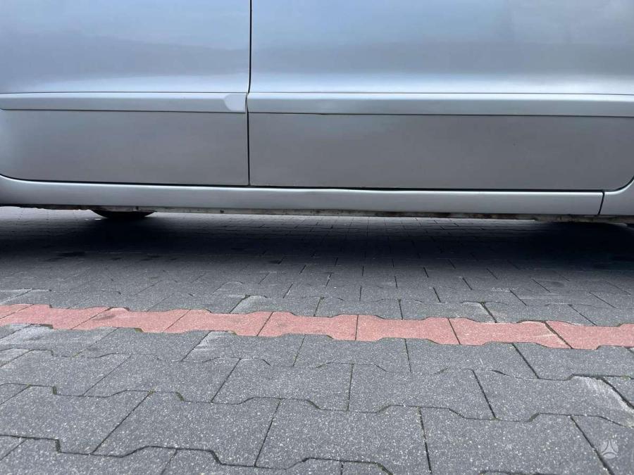 Pelēks Ford Galaxy 2007 Viļņa, ar dzinēja tilpumu 2.00 L un nobraukumu 297 tūkst. km par 3250 €, foto 10 vietnē AUTOMOTO.COM.LV