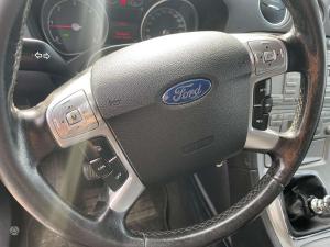 Pelēks Ford Galaxy 2007 Viļņa, ar dzinēja tilpumu 2.00 L un nobraukumu 297 tūkst. km par 3250 €, foto 20 vietnē AUTOMOTO.COM.LV