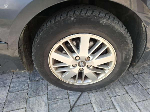 Grey Ford Galaxy 2007 in Prienai, with an engine capacity of 1.75 L and mileage of 436 thousand km for 1800 €, photo 7 on AUTOMOTO.COM.LV