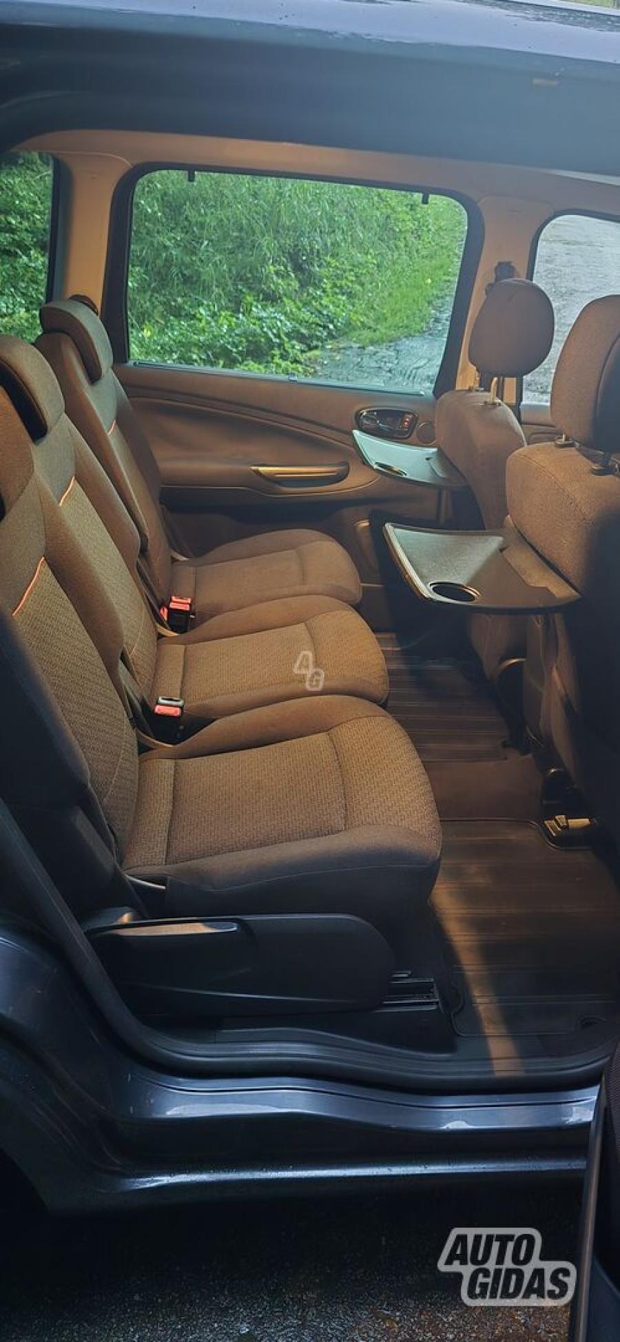 Grey Ford Galaxy 2007 in Klaipeda, with an engine capacity of 2.00 L and mileage of 224 thousand km for 2850 €, photo 16 on AUTOMOTO.COM.LV