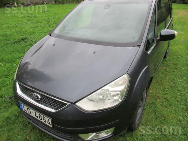 Pelēks Ford Galaxy 2007 Aizkraukle, ar dzinēja tilpumu 2.00 L un nobraukumu 350 tūkst. km par 1450 €, foto 1 vietnē AUTOMOTO.COM.LV