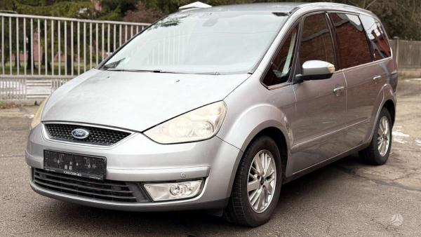 Pelēks Ford Galaxy 2008 Panevēža, ar dzinēja tilpumu 2.00 L un nobraukumu 270 tūkst. km par 2700 €, foto 2 vietnē AUTOMOTO.COM.LV