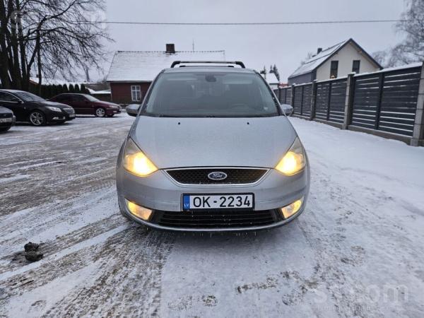 Pelēks Ford Galaxy 2008 Valmiera, ar dzinēja tilpumu 2.00 L un nobraukumu 449 tūkst. km par 3350 €, foto 5 vietnē AUTOMOTO.COM.LV