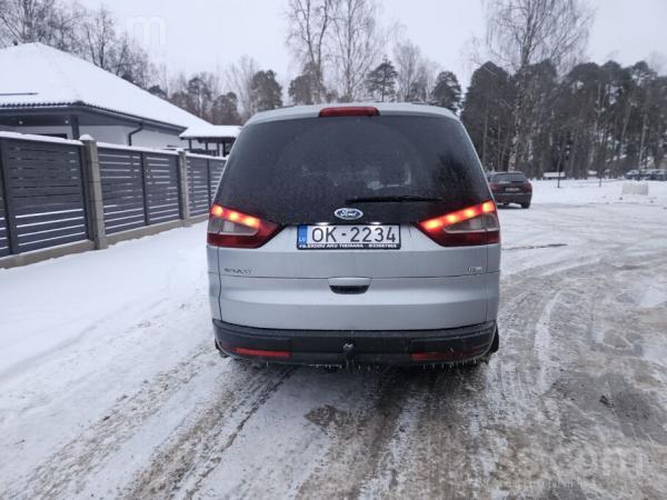 Pelēks Ford Galaxy 2008 Valmiera, ar dzinēja tilpumu 2.00 L un nobraukumu 449 tūkst. km par 3350 €, foto 6 vietnē AUTOMOTO.COM.LV