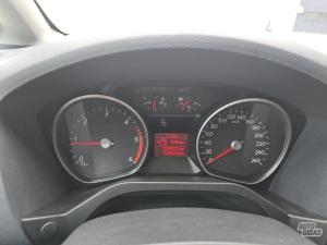 Grey Ford Galaxy 2008 in Siauliai, with an engine capacity of 2.20 L and mileage of 260 thousand km for 2950 €, photo 17 on AUTOMOTO.COM.LV