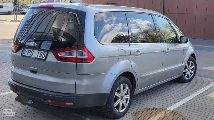 Pelēks Ford Galaxy 2008 Viļņa, ar dzinēja tilpumu 2.00 L un nobraukumu 290 tūkst. km par 3500 €, foto 6 vietnē AUTOMOTO.COM.LV