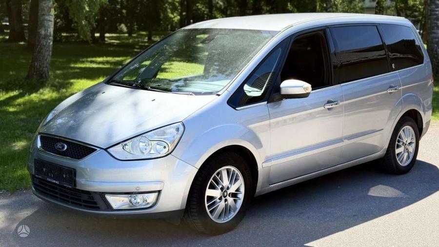 Grey Ford Galaxy 2008 in Panevezys, with an engine capacity of 2.00 L and mileage of 280 thousand km for 3200 €, photo 3 on AUTOMOTO.COM.LV