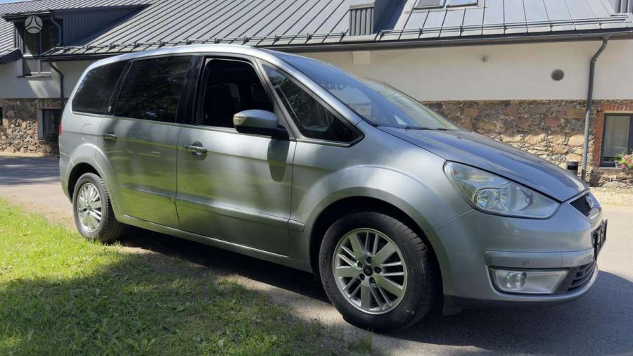 Grey Ford Galaxy 2008 in Panevezys, with an engine capacity of 2.00 L and mileage of 280 thousand km for 3200 €, photo 10 on AUTOMOTO.COM.LV