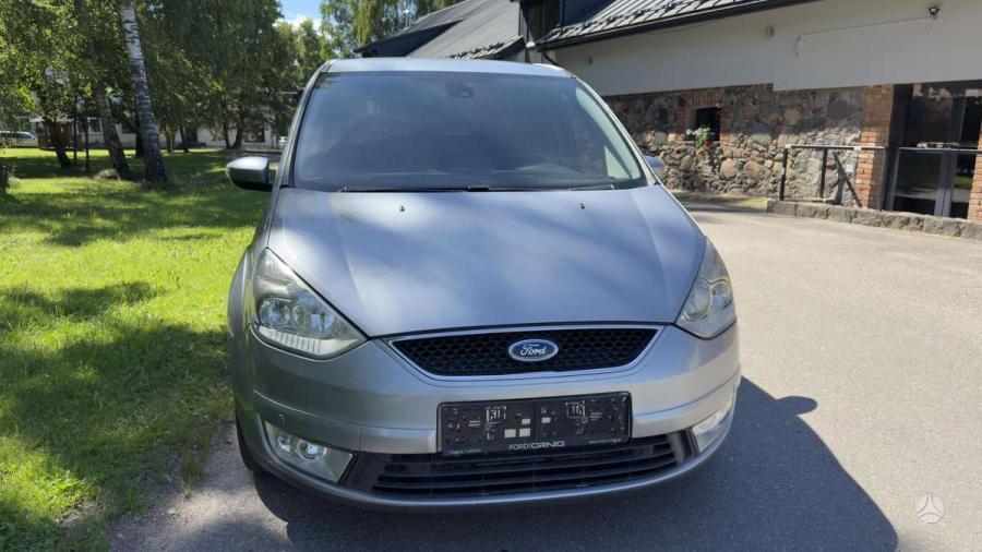 Grey Ford Galaxy 2008 in Panevezys, with an engine capacity of 2.00 L and mileage of 280 thousand km for 3200 €, photo 12 on AUTOMOTO.COM.LV