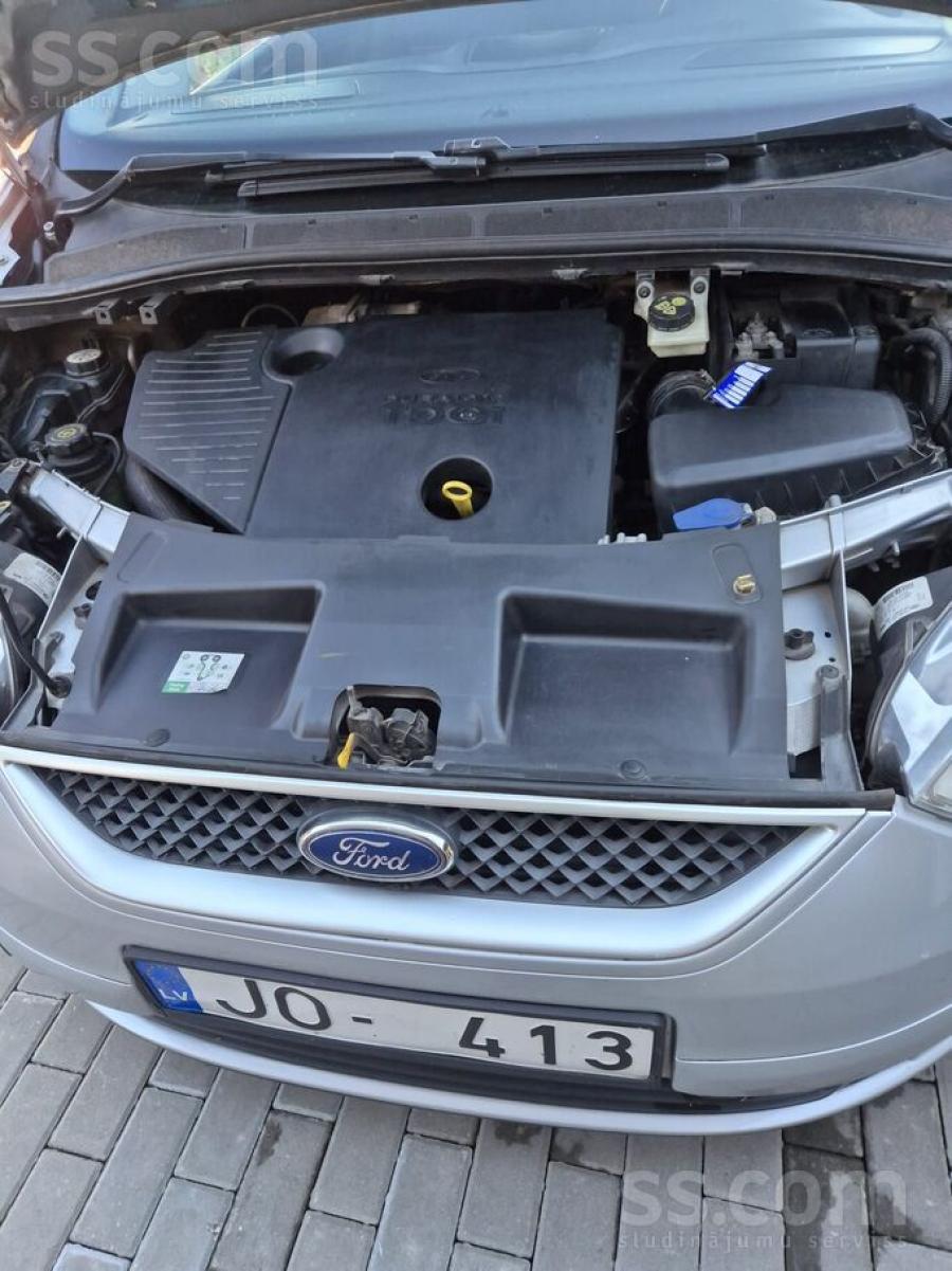 Grey Ford Galaxy 2008 in Kraslava, with an engine capacity of 1.80 L and mileage of 218 thousand km for 3500 €, photo 6 on AUTOMOTO.COM.LV