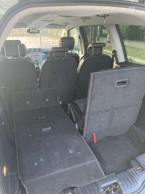 Pelēks Ford Galaxy 2008 Rokiškis, ar dzinēja tilpumu 2.00 L un nobraukumu 460 tūkst. km par 2100 €, foto 15 vietnē AUTOMOTO.COM.LV