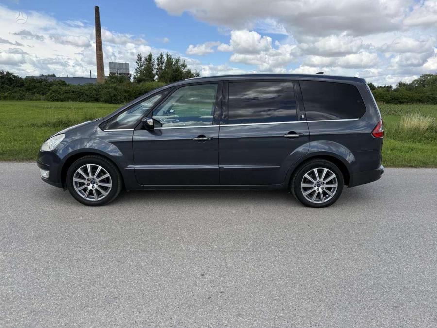 Pelēks Ford Galaxy 2008 Vilkaviškis, ar dzinēja tilpumu 2.00 L un nobraukumu 288 tūkst. km par 3899 €, foto 5 vietnē AUTOMOTO.COM.LV