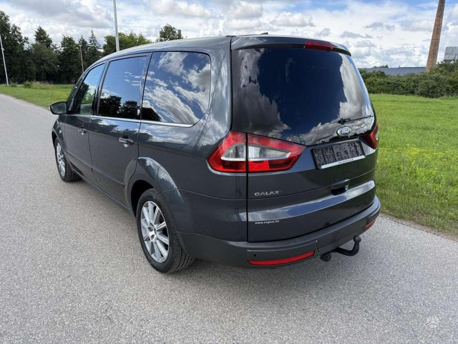 Pelēks Ford Galaxy 2008 Vilkaviškis, ar dzinēja tilpumu 2.00 L un nobraukumu 288 tūkst. km par 3899 €, foto 7 vietnē AUTOMOTO.COM.LV
