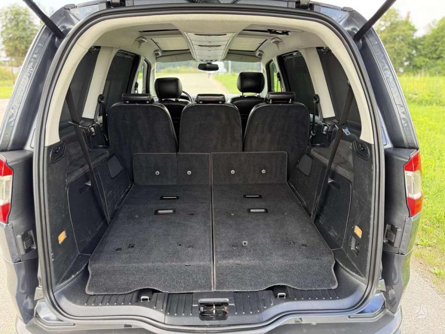 Pelēks Ford Galaxy 2008 Vilkaviškis, ar dzinēja tilpumu 2.00 L un nobraukumu 288 tūkst. km par 3899 €, foto 9 vietnē AUTOMOTO.COM.LV