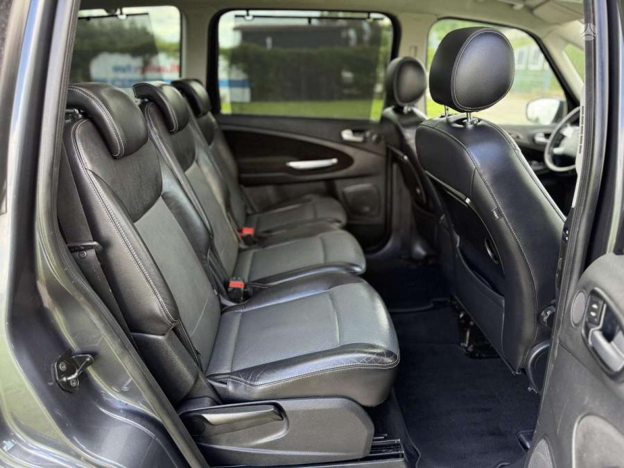 Pelēks Ford Galaxy 2008 Vilkaviškis, ar dzinēja tilpumu 2.00 L un nobraukumu 288 tūkst. km par 3899 €, foto 12 vietnē AUTOMOTO.COM.LV