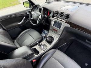 Pelēks Ford Galaxy 2008 Vilkaviškis, ar dzinēja tilpumu 2.00 L un nobraukumu 288 tūkst. km par 3899 €, foto 15 vietnē AUTOMOTO.COM.LV