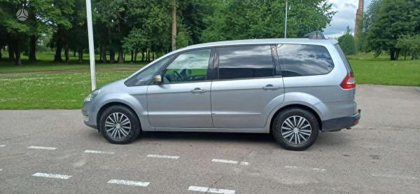 Pelēks Ford Galaxy 2008 Telšiai, ar dzinēja tilpumu 2.00 L un nobraukumu 248 tūkst. km par 2600 €, foto 3 vietnē AUTOMOTO.COM.LV
