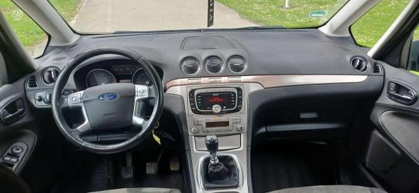 Pelēks Ford Galaxy 2008 Telšiai, ar dzinēja tilpumu 2.00 L un nobraukumu 248 tūkst. km par 2600 €, foto 5 vietnē AUTOMOTO.COM.LV