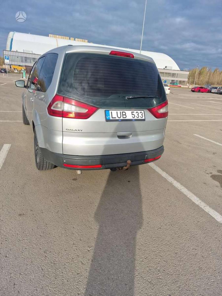 Grey Ford Galaxy 2008 in Siauliai, with an engine capacity of 2.00 L and mileage of 304 thousand km for 3200 €, photo 34 on AUTOMOTO.COM.LV