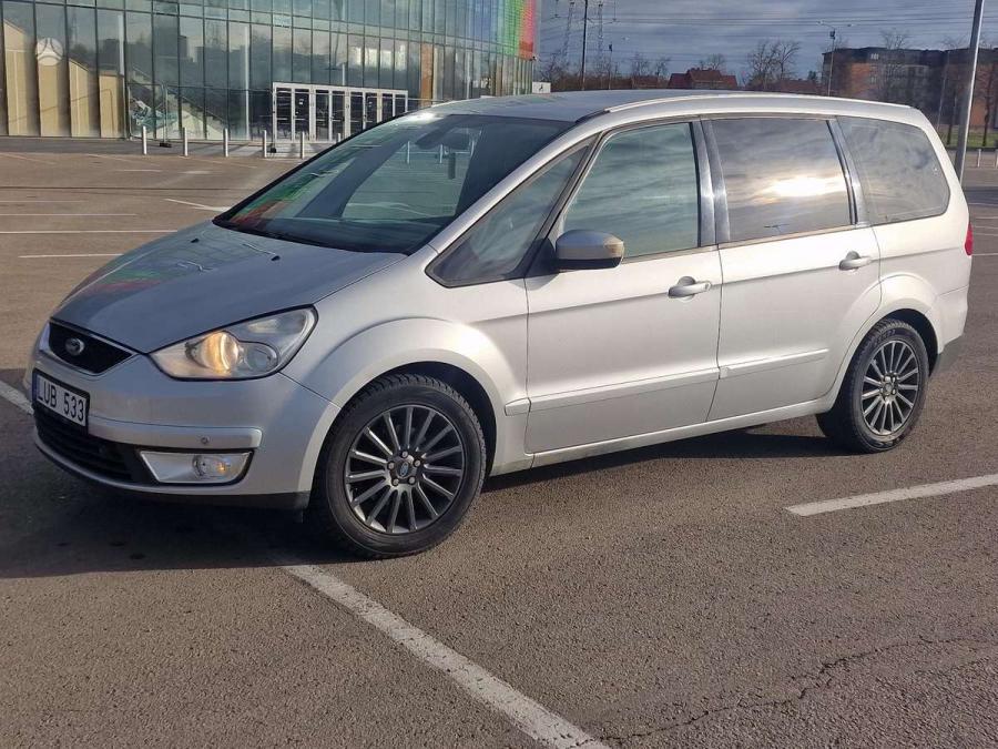 Grey Ford Galaxy 2008 in Siauliai, with an engine capacity of 2.00 L and mileage of 304 thousand km for 3200 €, photo 36 on AUTOMOTO.COM.LV