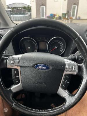 Pelēks Ford Galaxy 2008 Kauņa, ar dzinēja tilpumu 2.00 L un nobraukumu 284 tūkst. km par 2800 €, foto 10 vietnē AUTOMOTO.COM.LV