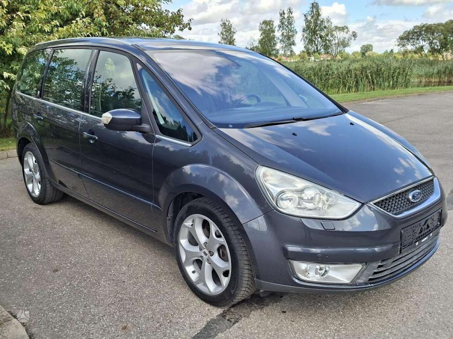 Grey Ford Galaxy 2008 in Ukmerge, with an engine capacity of 2.30 L and mileage of 194 thousand km for 3950 €, photo 3 on AUTOMOTO.COM.LV