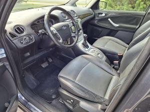 Grey Ford Galaxy 2008 in Ukmerge, with an engine capacity of 2.30 L and mileage of 194 thousand km for 3950 €, photo 13 on AUTOMOTO.COM.LV