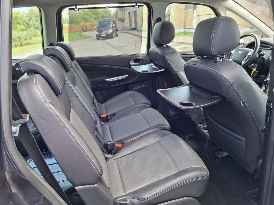 Grey Ford Galaxy 2008 in Ukmerge, with an engine capacity of 2.30 L and mileage of 194 thousand km for 3950 €, photo 15 on AUTOMOTO.COM.LV