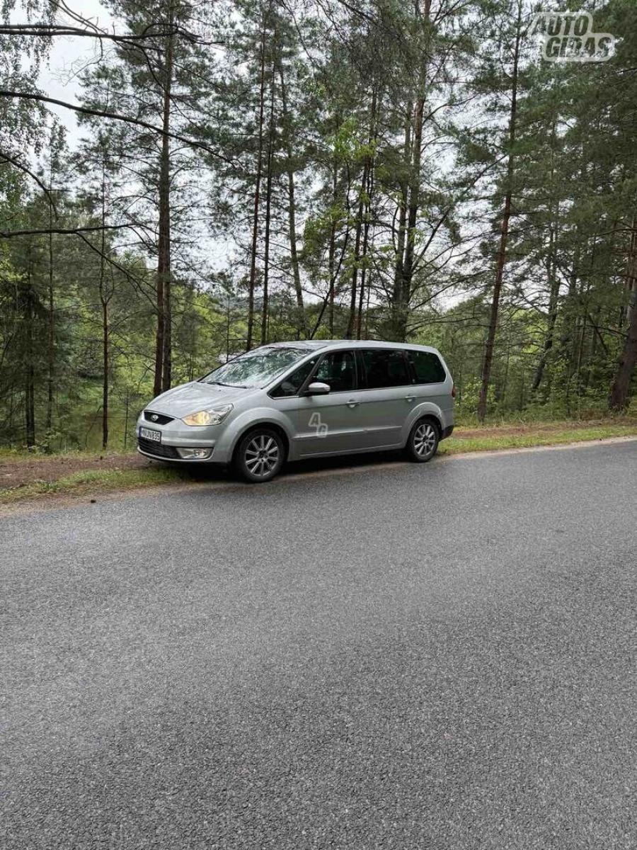 Pelēks Ford Galaxy 2008 Kauņa, ar dzinēja tilpumu 1.80 L un nobraukumu 250 tūkst. km par 3250 €, foto 9 vietnē AUTOMOTO.COM.LV