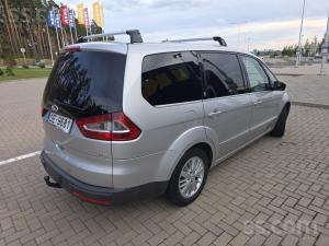 Grey Ford Galaxy 2008 in Riga, with an engine capacity of 2.00 L and mileage of 274 thousand km for 3900 €, photo 5 on AUTOMOTO.COM.LV